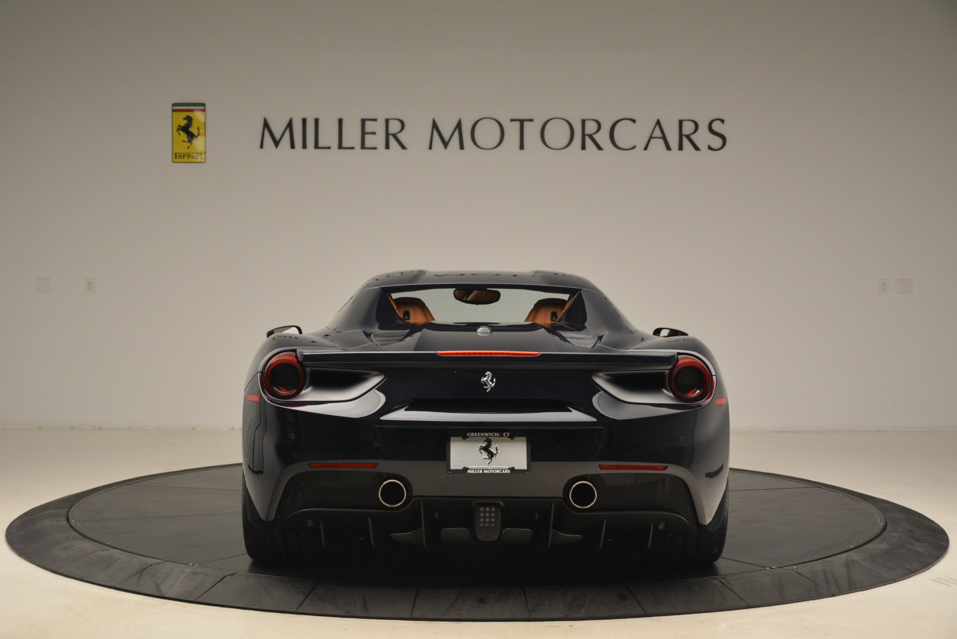 Pre-Owned 2018 Ferrari 488 Spider For Sale (Special Pricing) | Bugatti ...