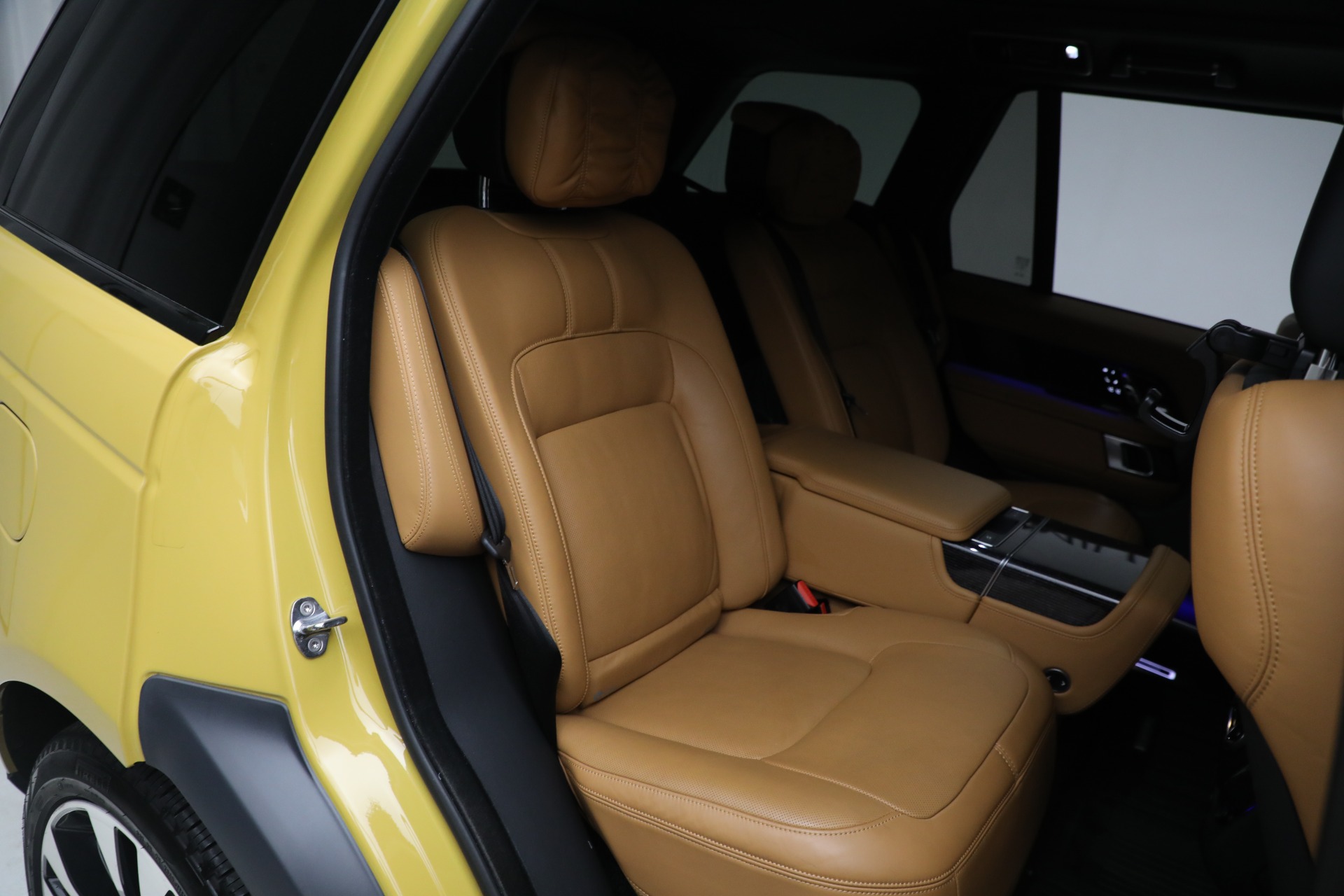 2022 Range Rover Sport Tan Interior