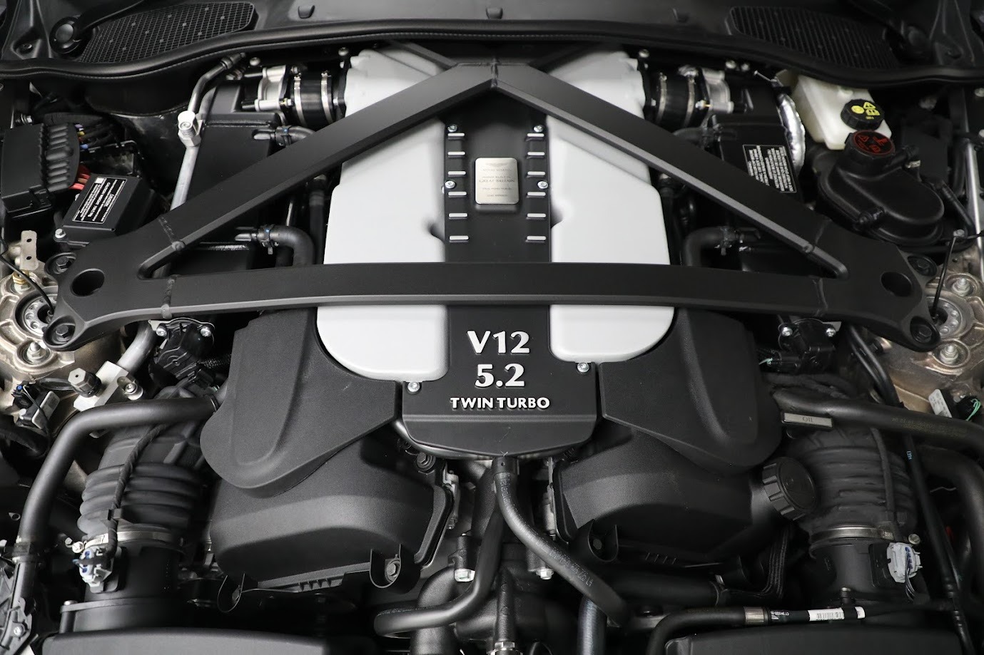 Pre-Owned 2023 Aston Martin Vantage V12 For Sale (Special Pricing ...