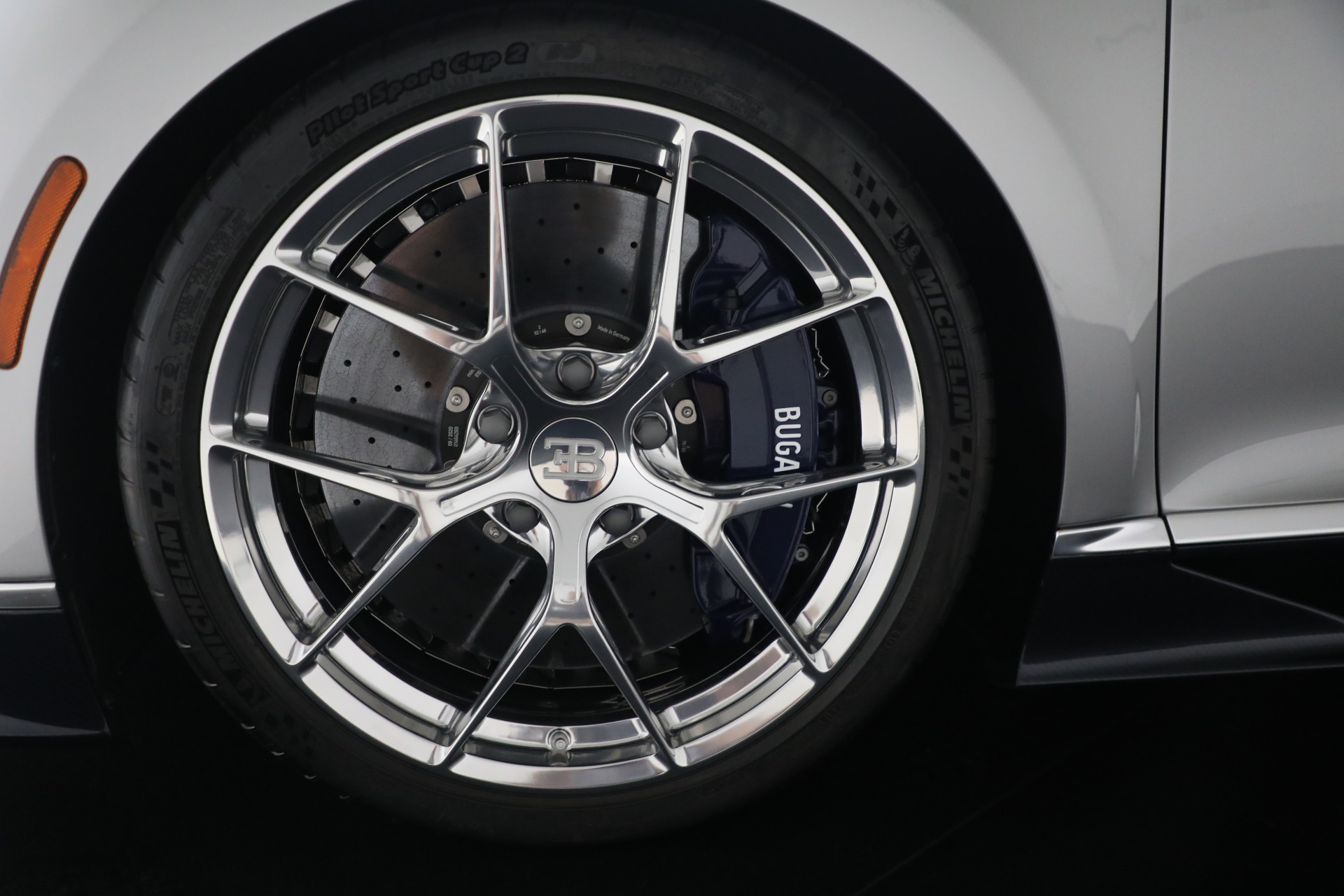 Pre-Owned 2020 Bugatti Chiron Sport For Sale (Special Pricing ...